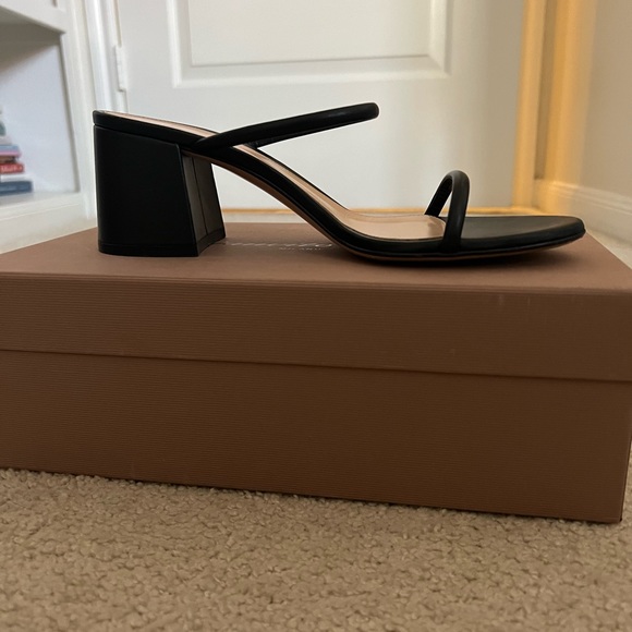 Gianvito Rossi | Shoes | Gianvito Rossi Byblos Nappa Glove Black Sandal ...